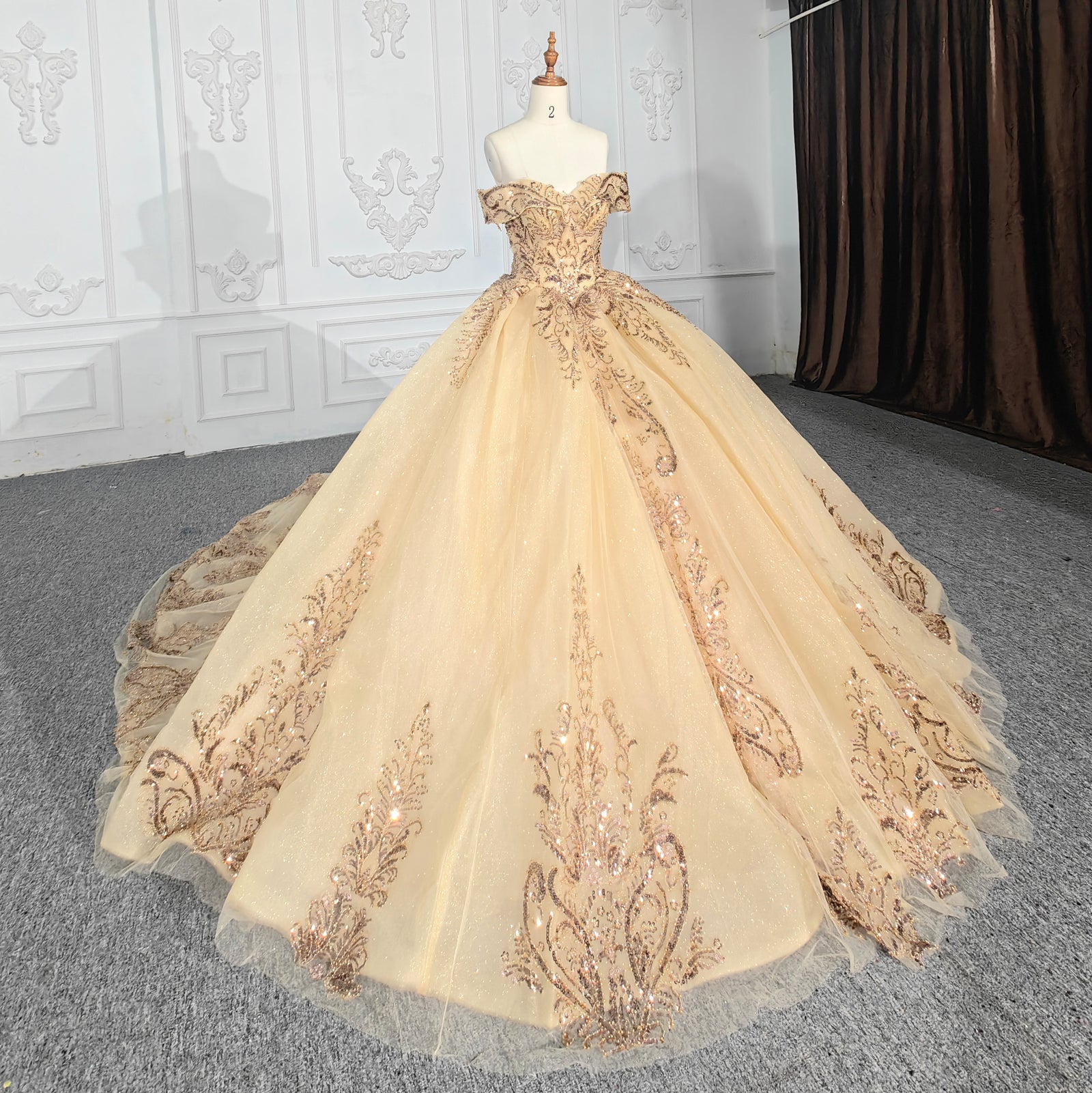 Gorgeous Gold Quinceanera Dresses Ball Gown Beading Evening Party Dres